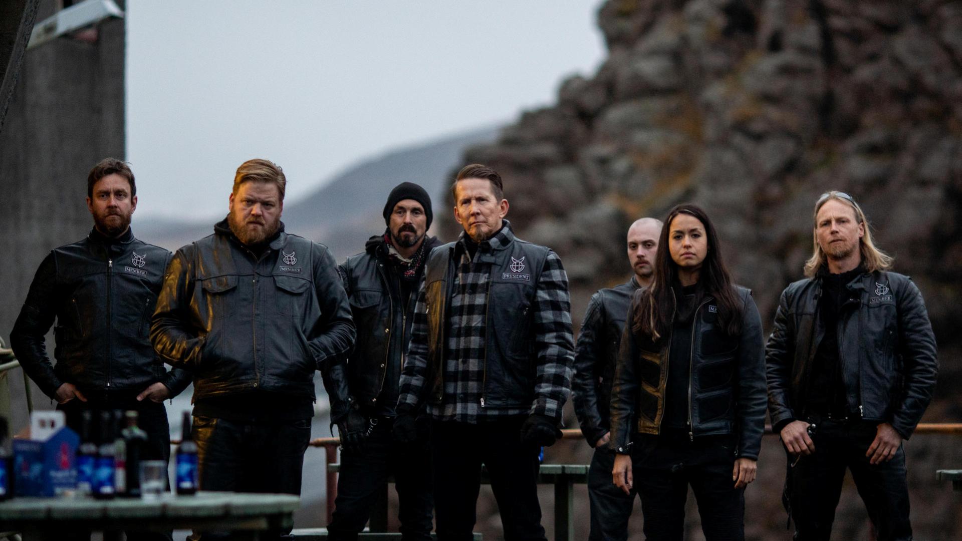 Entrapped - Full Cast & Crew - TV Guide