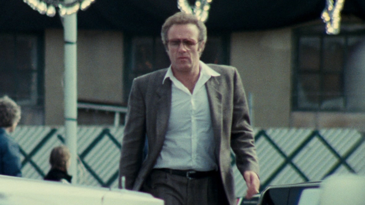 Thief - Full Cast & Crew - TV Guide