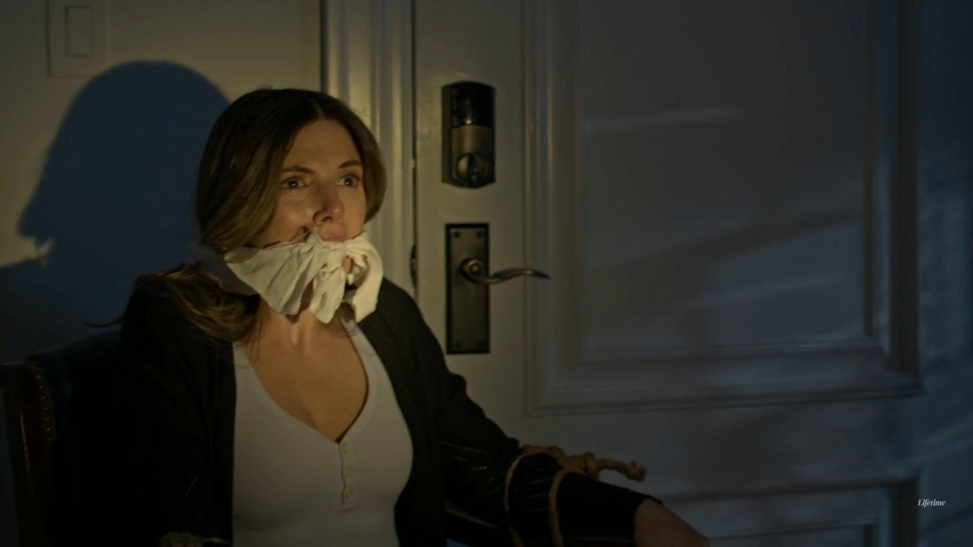 A Widow Seduced - Full Cast & Crew - TV Guide