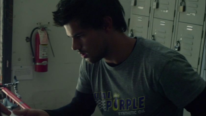 Tracers - Full Cast & Crew - TV Guide