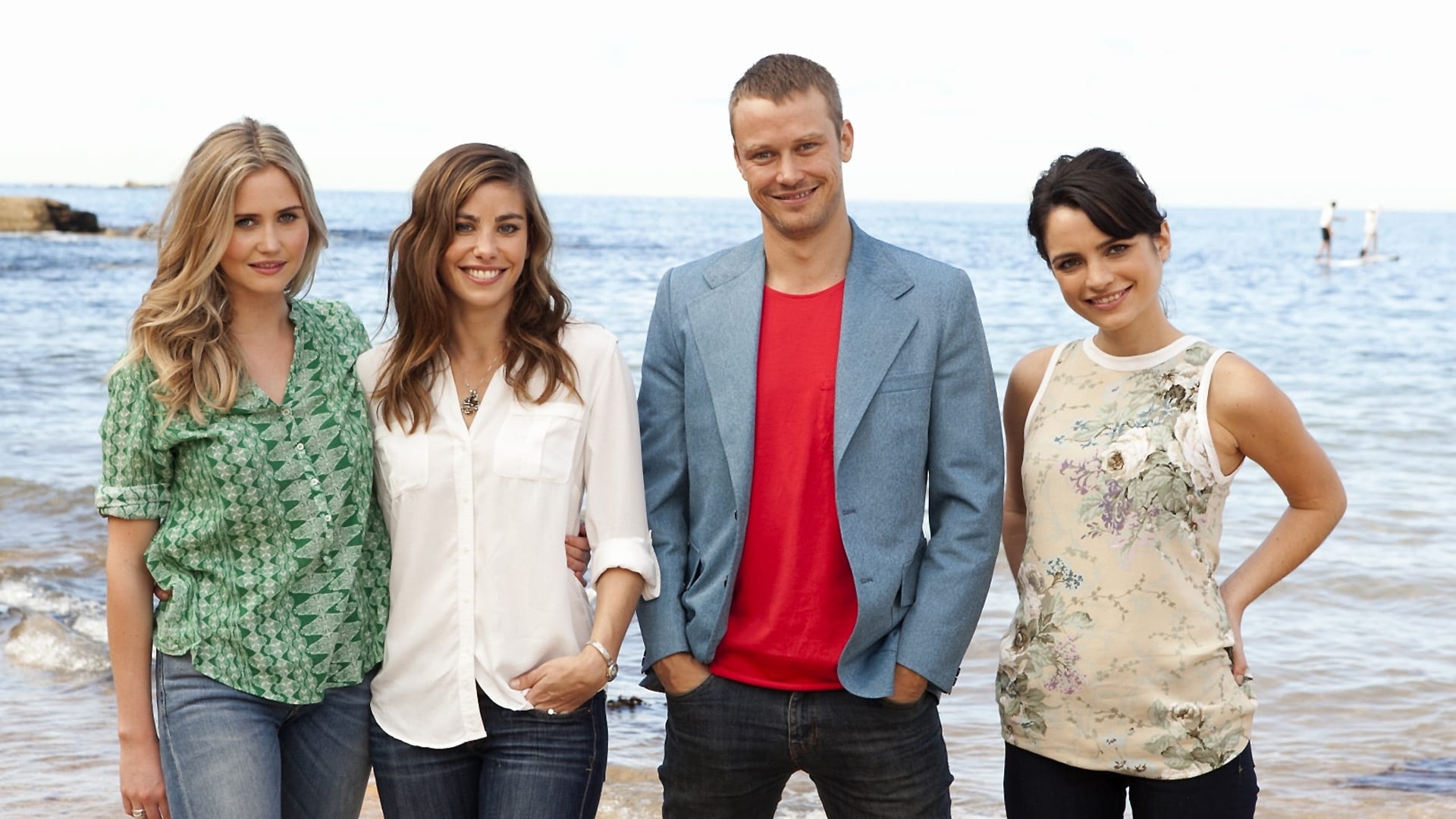 Wonderland - Full Cast & Crew - TV Guide
