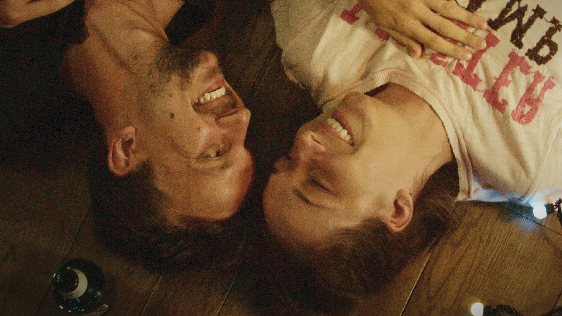 Krepujace zdjecia z rodzinnego albumu, czyli zniszczona watroba i zlamane serce - Where to Watch ...