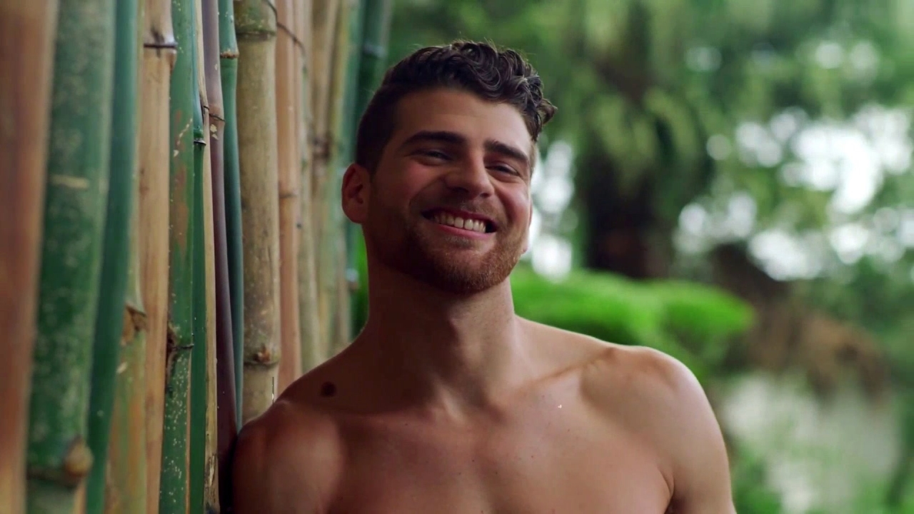 Love Island USA - Full Cast & Crew - TV Guide