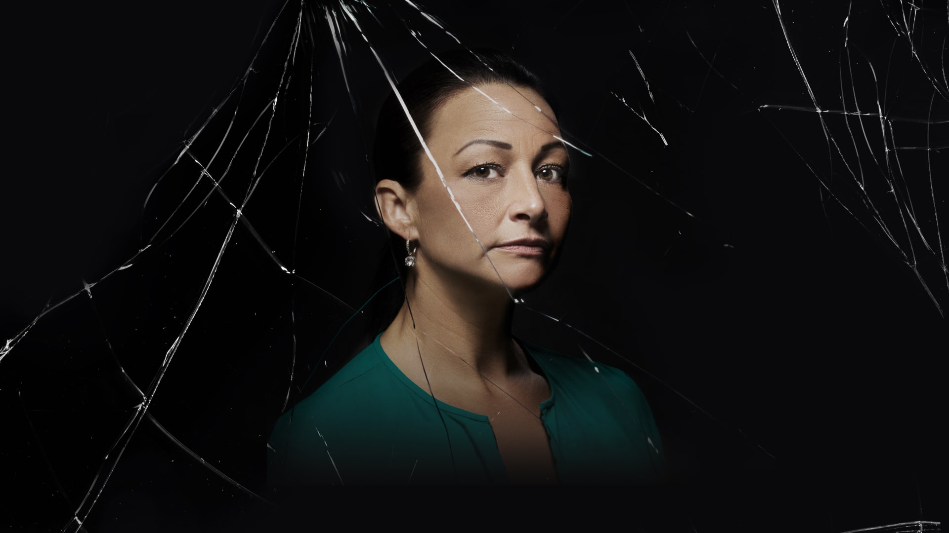 Watch Shattered Online | Season 4 (2020) | TV Guide