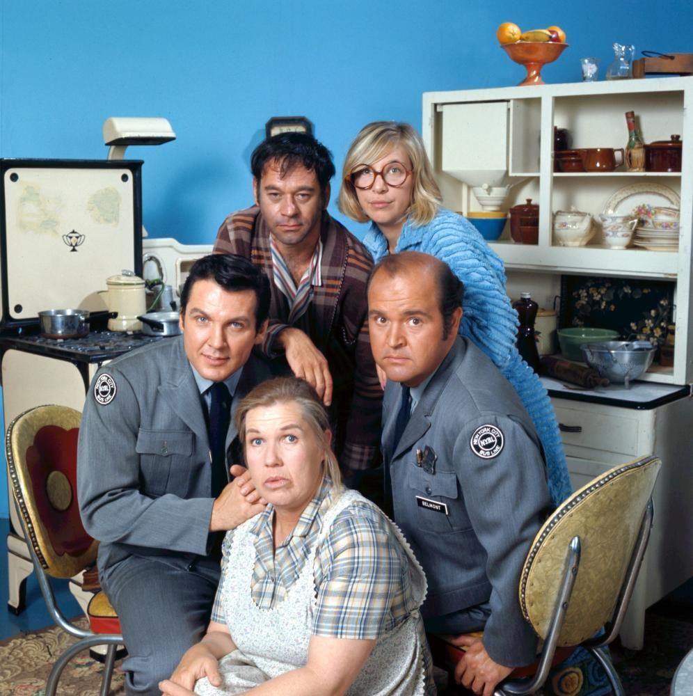 Lotsa Luck! - Where to Watch and Stream - TV Guide