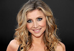 Lifetime Recruits Maneater Sarah Chalke - TV Guide
