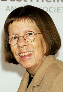 NCIS: Los Angeles Recruits Oscar Winner Linda Hunt - TV Guide