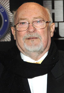 Edward Woodward of The Equalizer dies at 79 - TV Guide