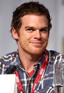 Dexter Begins Season 5 with World's Worst Alibi - TV Guide