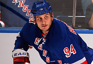 New York Rangers' Derek Boogaard Found Dead at 28 - TV Guide