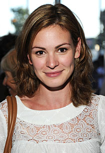 Pilot Season: Daisy Betts Cast in ABC's Last Resort - TV Guide