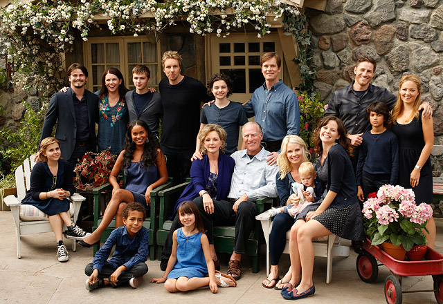 Parenthood Boss on Sarah's Choice, Julia's "Wrenching" Battle and Hope ...