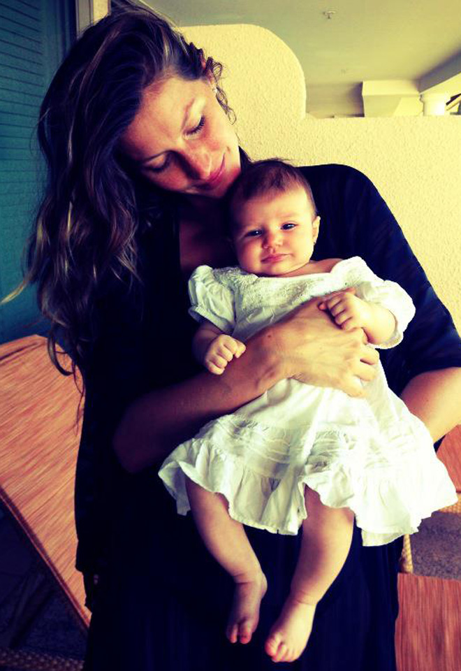 Gisele Bundchen Shares Photo of Baby Daughter Vivian - TV Guide