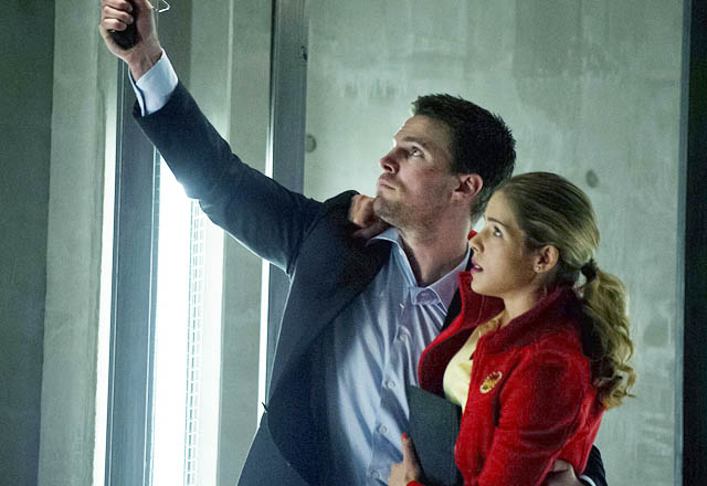 Arrow's Felicity Smoak: Love Her or Leave Her? - TV Guide