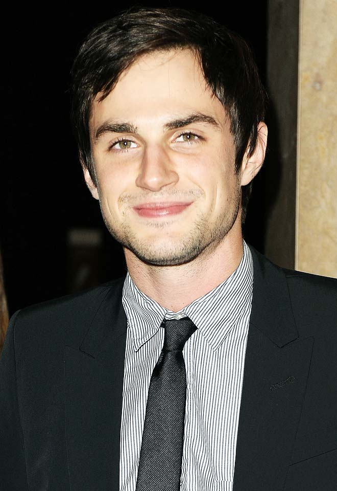 The Walking Dead Recruits Greek Alum for Major Role - TV Guide