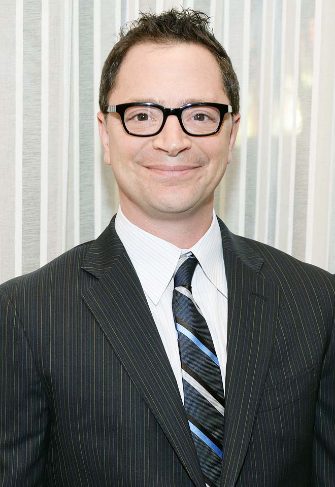 Scandal's Josh Malina to Guest-Star on Halle Berry Series Extant - TV Guide