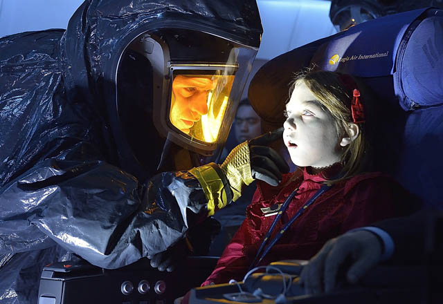 The Strain: Is FX's Vampire Drama Too Graphic? - TV Guide