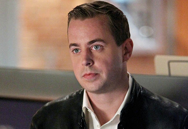 Get a Sneak Peek of NCIS' Holiday Episode with McGee and... Ziva?! - TV ...