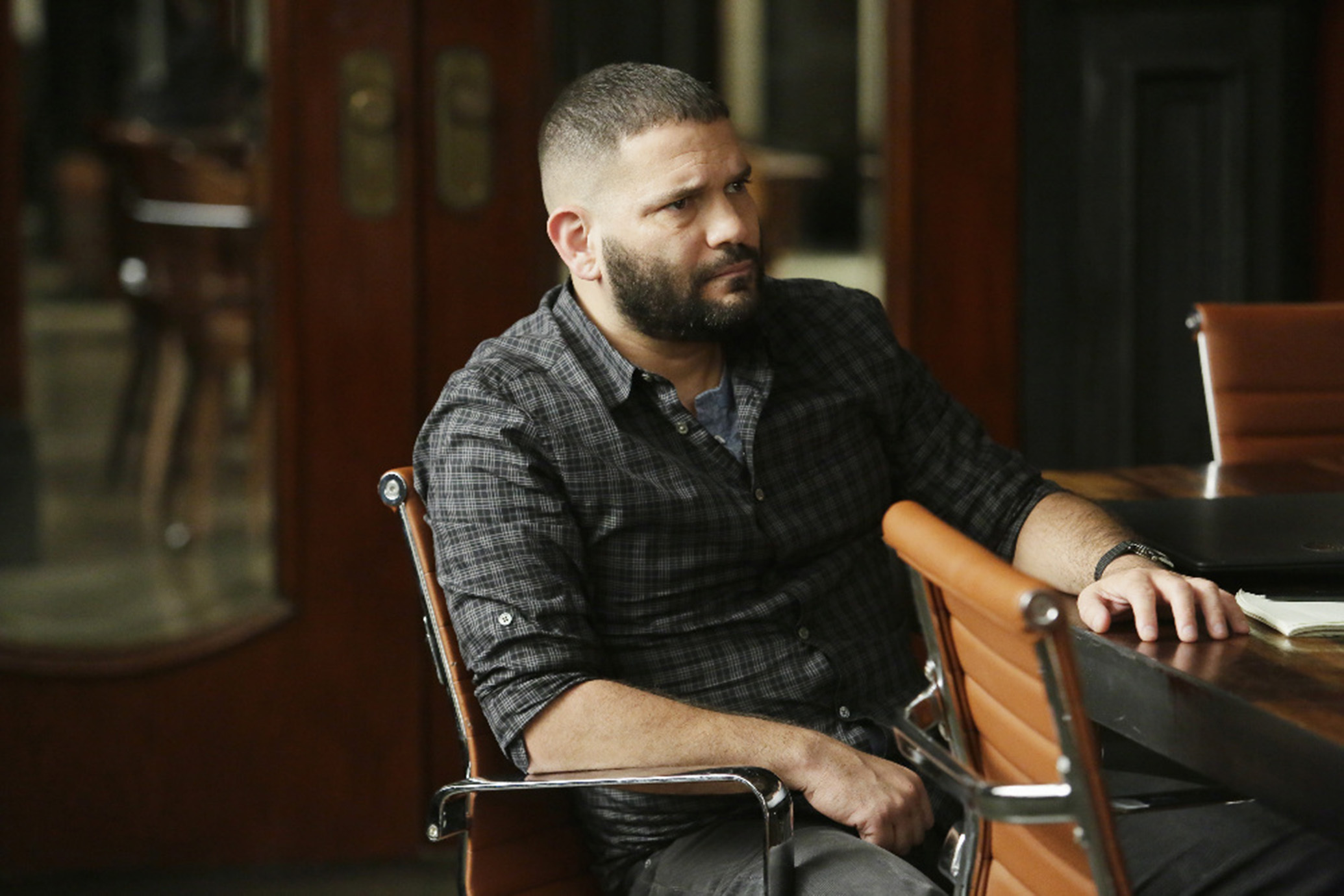 Scandal's Guillermo Diaz on Huck's Fate: Part of Him Wants to Die - TV ...
