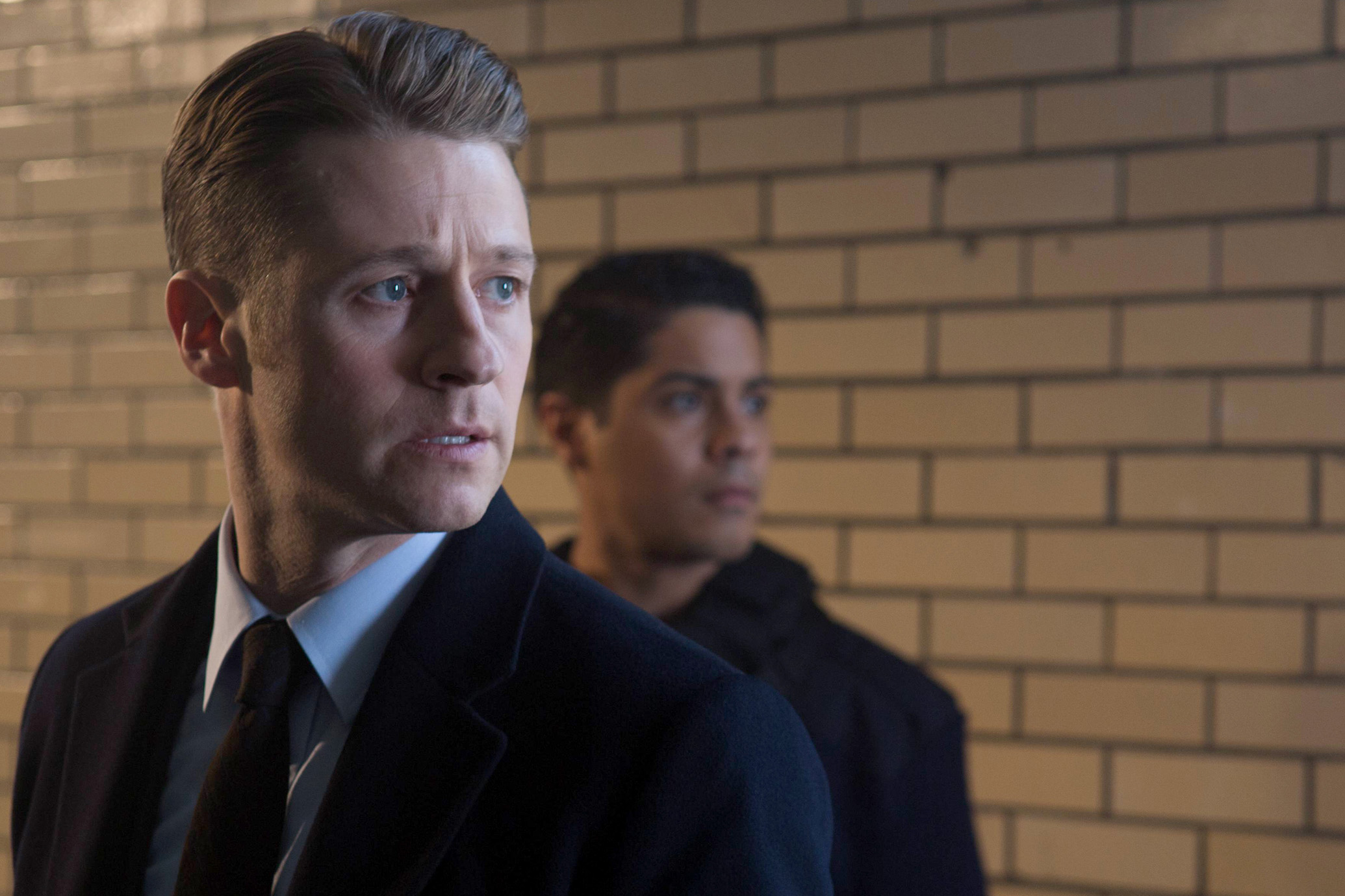 Fox Renews Gotham for a Third Season - TV Guide