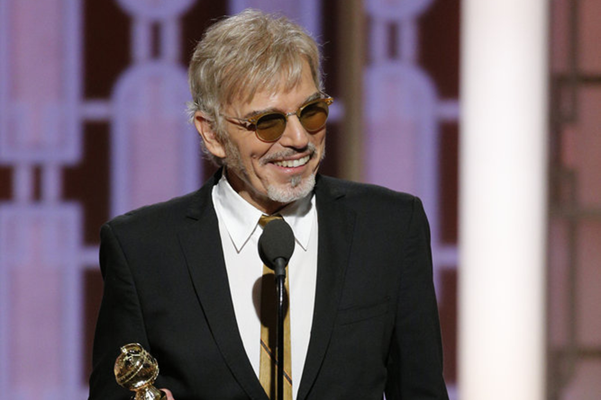 Golden Globes 2017: Billy Bob Thornton Wins Best Actor in a TV Drama ...