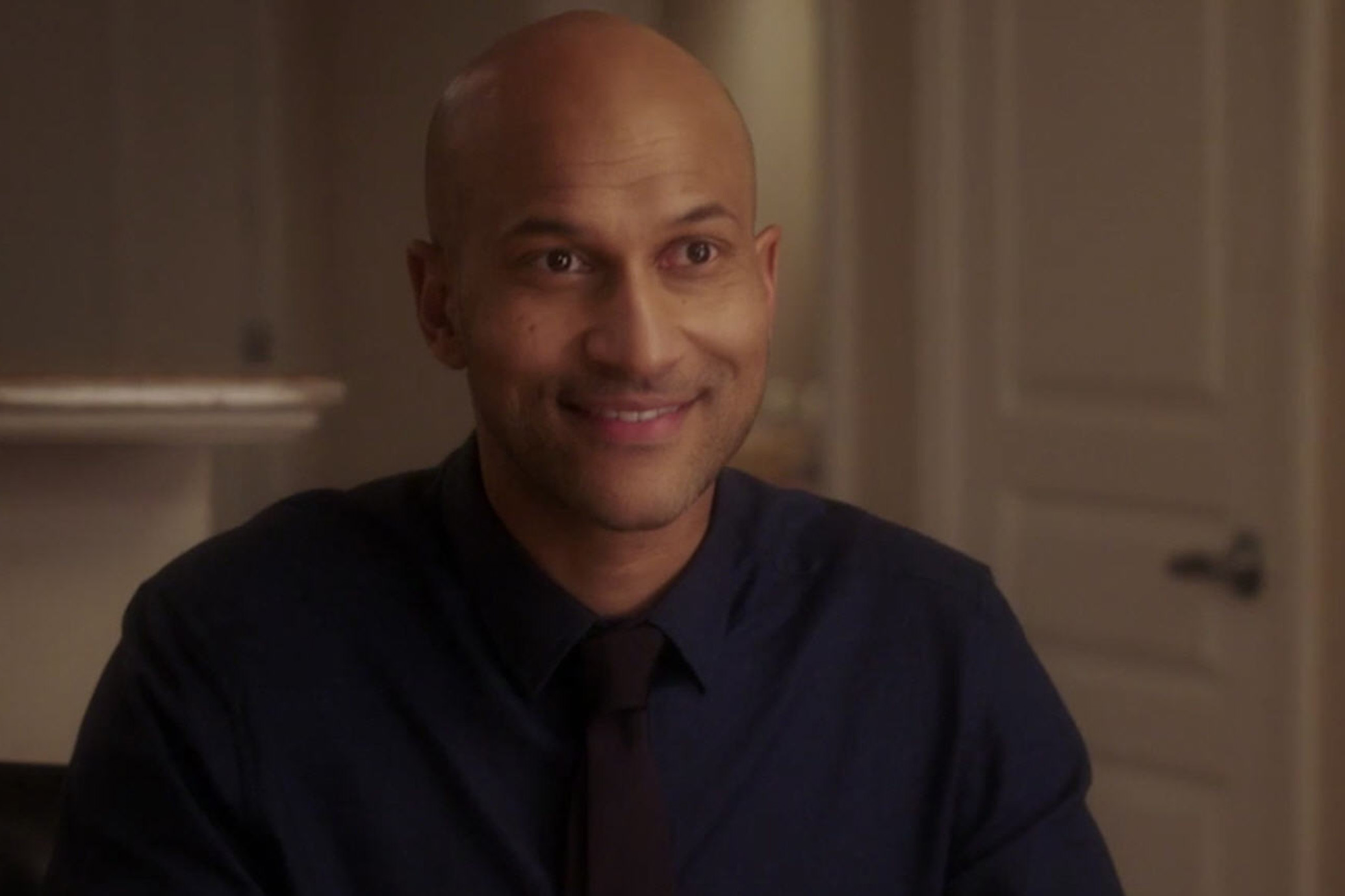 Playing House Season 3: Warm Banana Story - TV Guide