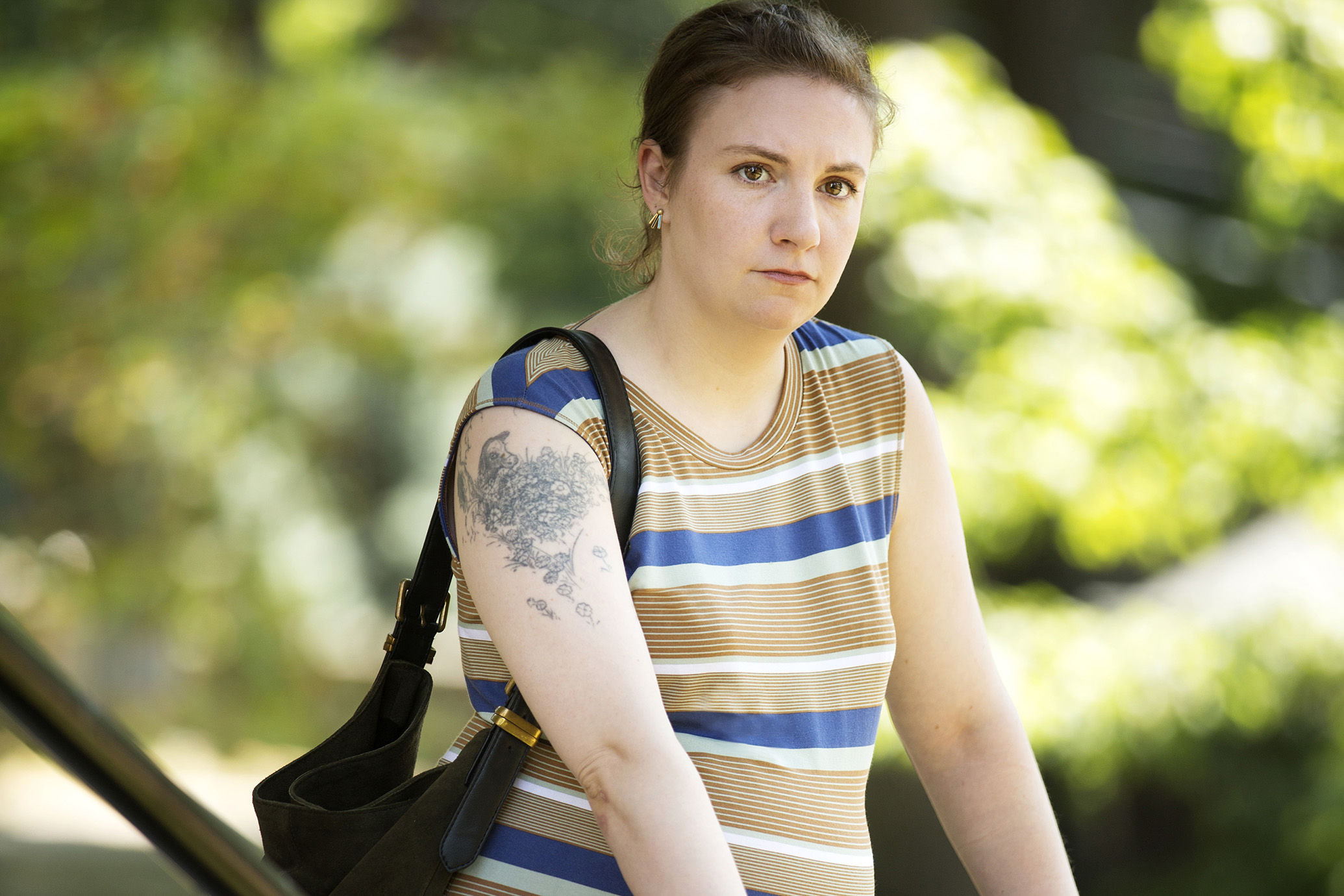 Lena Dunham Apologizes for Statement on Girls Writer Sexual Assault ...