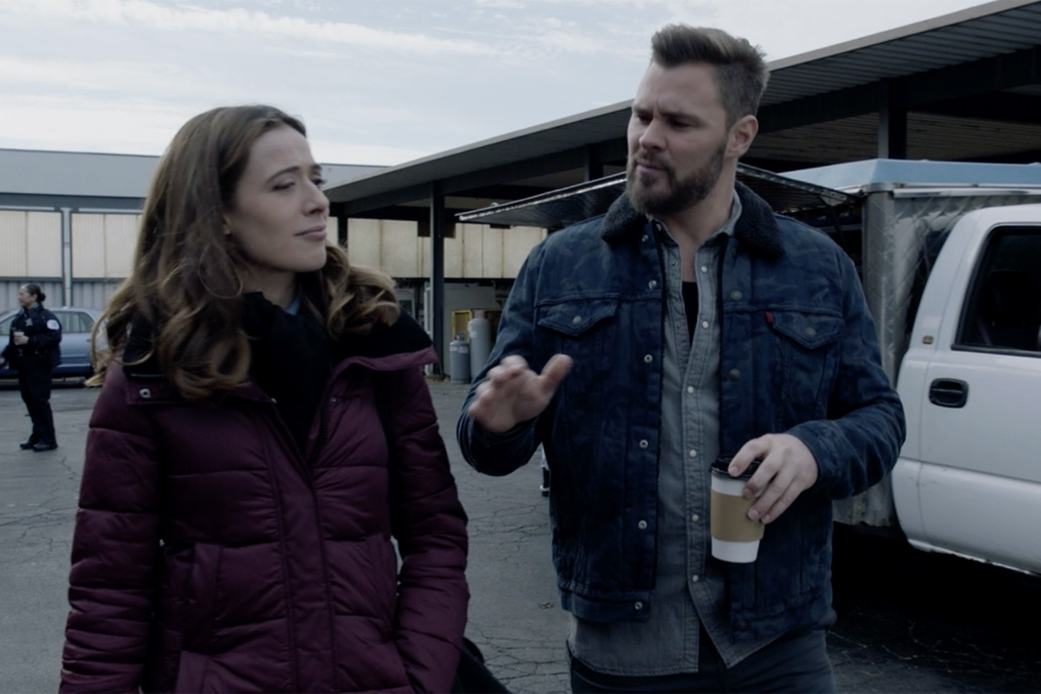 Chicago PD: Burgess and Ruzek Discuss Moving in Together in Sneak Peek ...