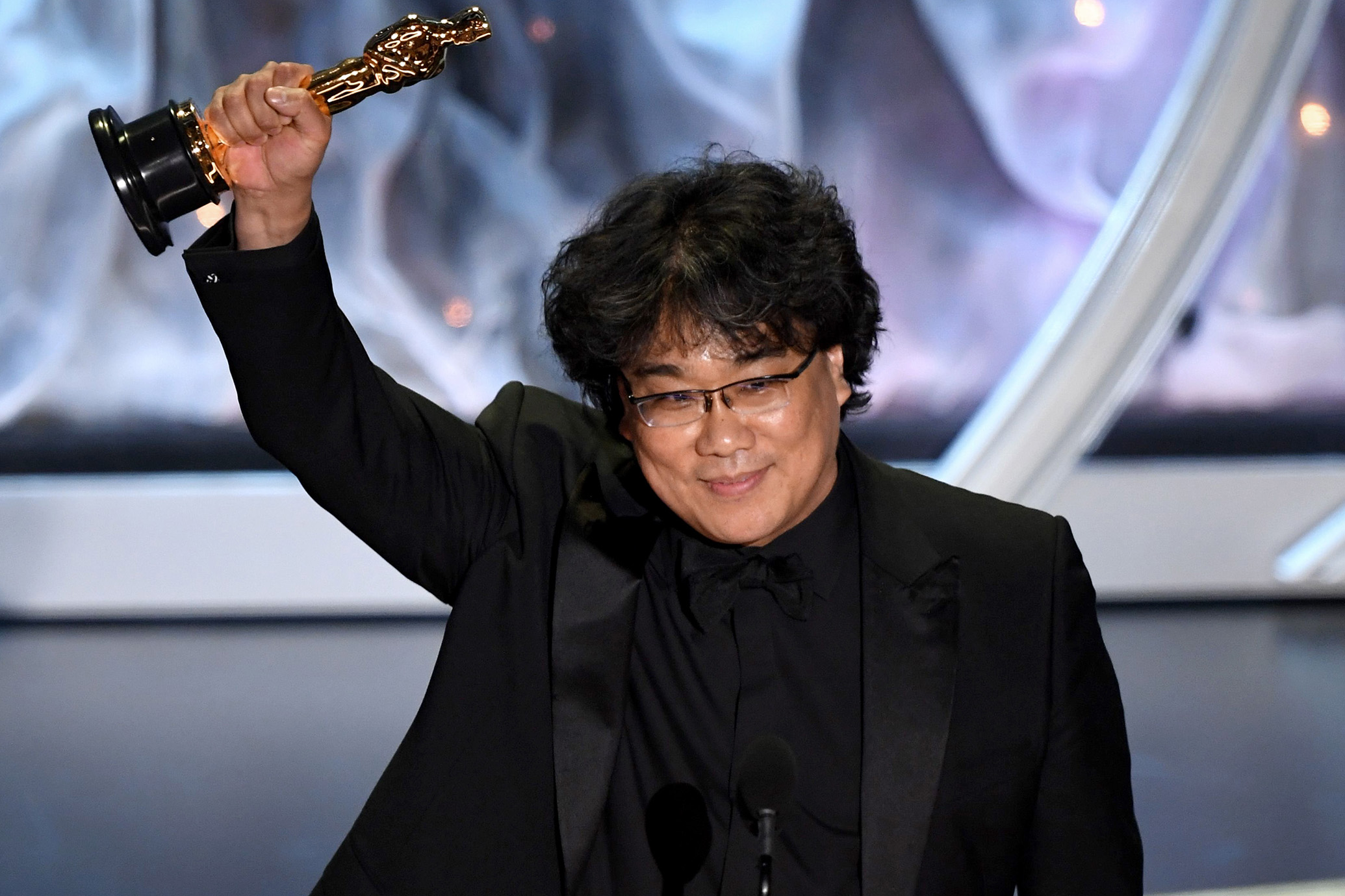 Oscars 2020: Bong Joon Ho's Parasite Wins Best Picture - TV Guide