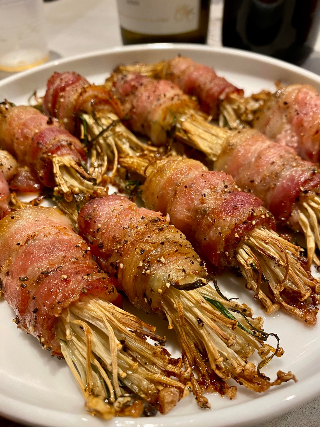 How to Host a Mushroom-Themed The Last of Us Finale Watch Party - TV Guide